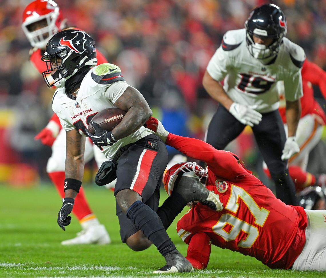 Photo recap: Chiefs vs Texans at Arrowhead game highlights | Kansas ...
