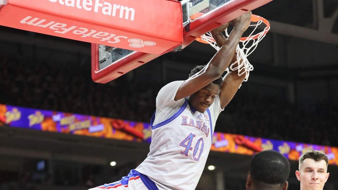 Kansas Jayhawks vs. Arkansas Razorbacks basketball 10/25/24 | Kansas ...