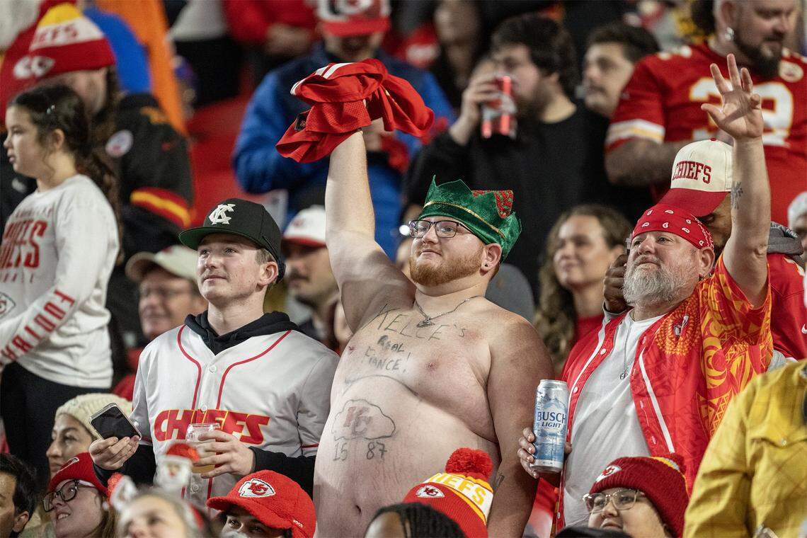 Chiefs fans split over Arrowhead exit and move to Kansas | Kansas City Star