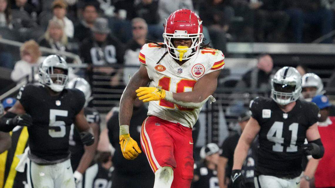 Isiah Pacheco helping Chiefs improve on short-yardage plays | Kansas ...