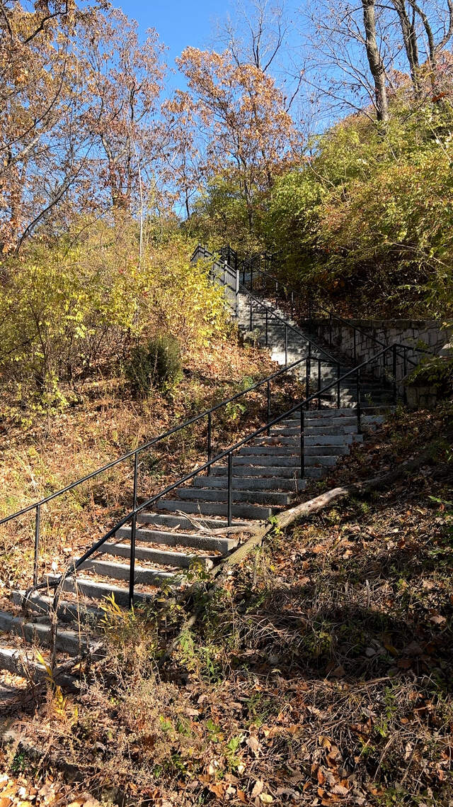 Discover Cliff Drive, a scenic walking trail in Kansas City | Kansas ...