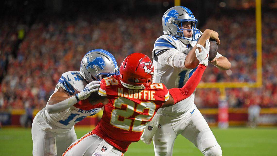What color is ‘Chiefs red’ and why do we love it so much? | Kansas City ...