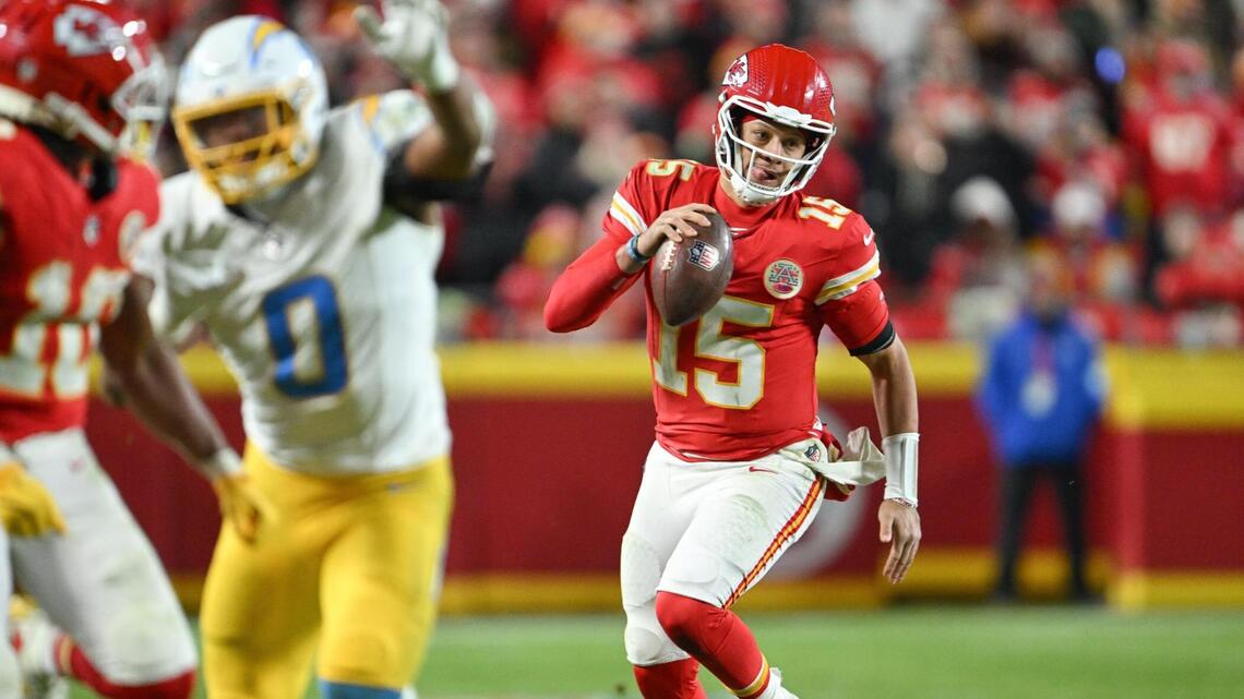 How Chiefs QB Patrick Mahomes thrives in clutch situations | Kansas ...