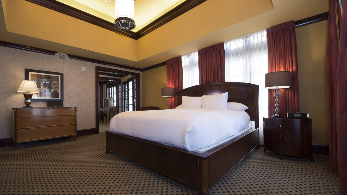 Inside Hilton President luxurious presidential suite in KC | Kansas ...
