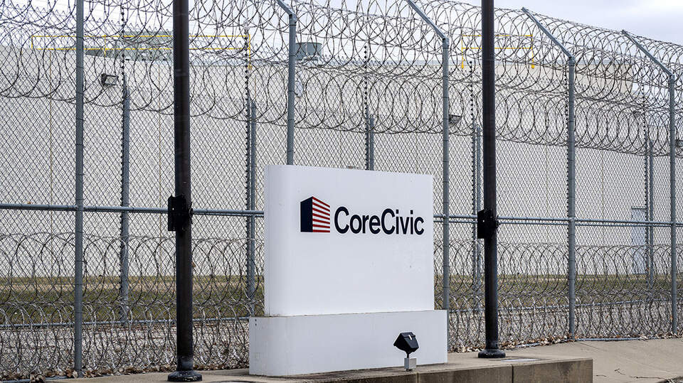 Kansas Dem governor hopeful clarifies stance on CoreCivic | Kansas City ...