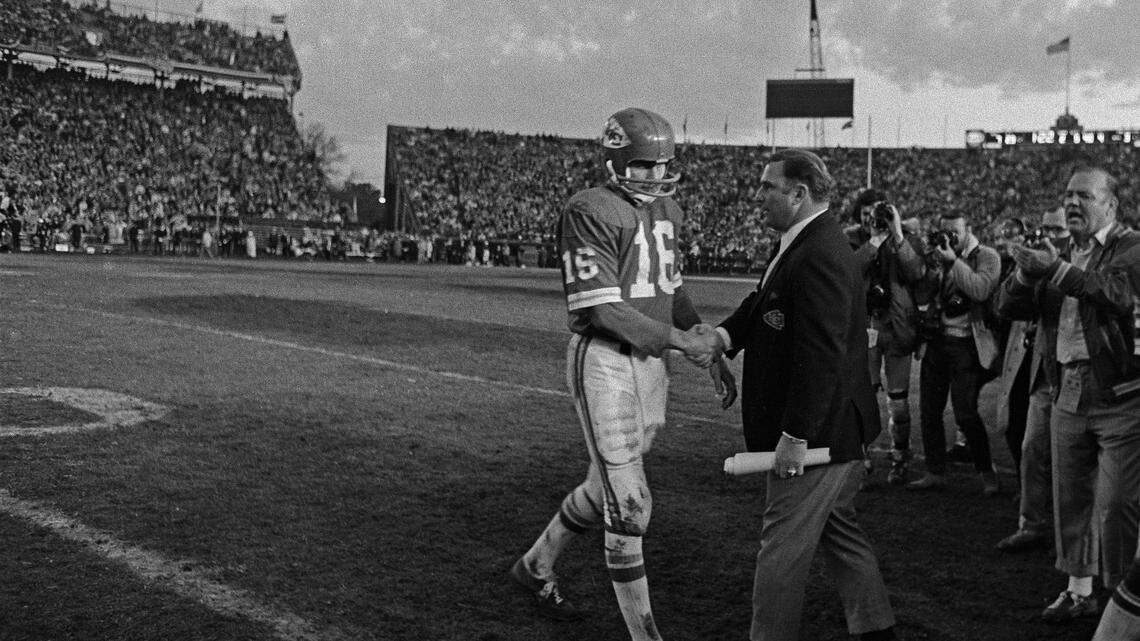 Chiefs could get intimidated getting interviewed by Len Dawson | Kansas ...