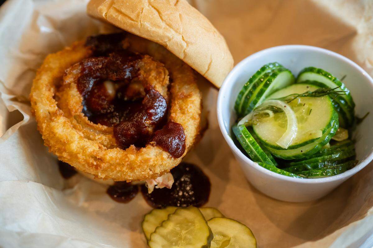 New neighborhood bar and grill from Joe’s KC BBQ opens | Kansas City Star