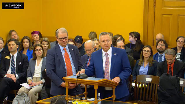 Kansas bill would end tenure protections for state universities ...