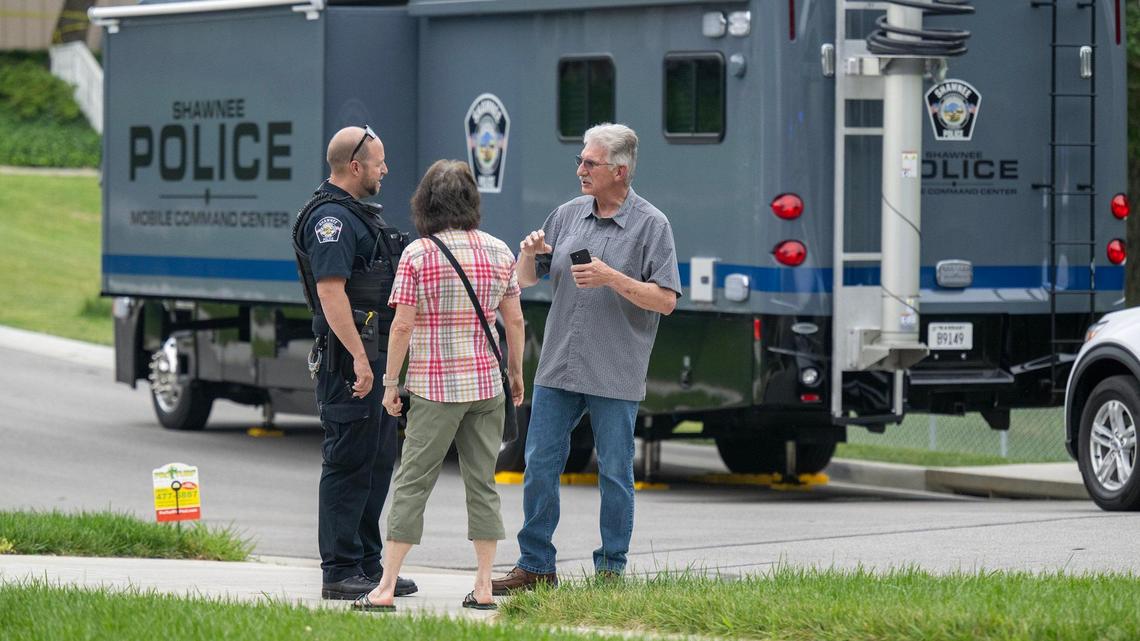 Shawnee officer cleared in exchange of gunfire with teen | Kansas City Star