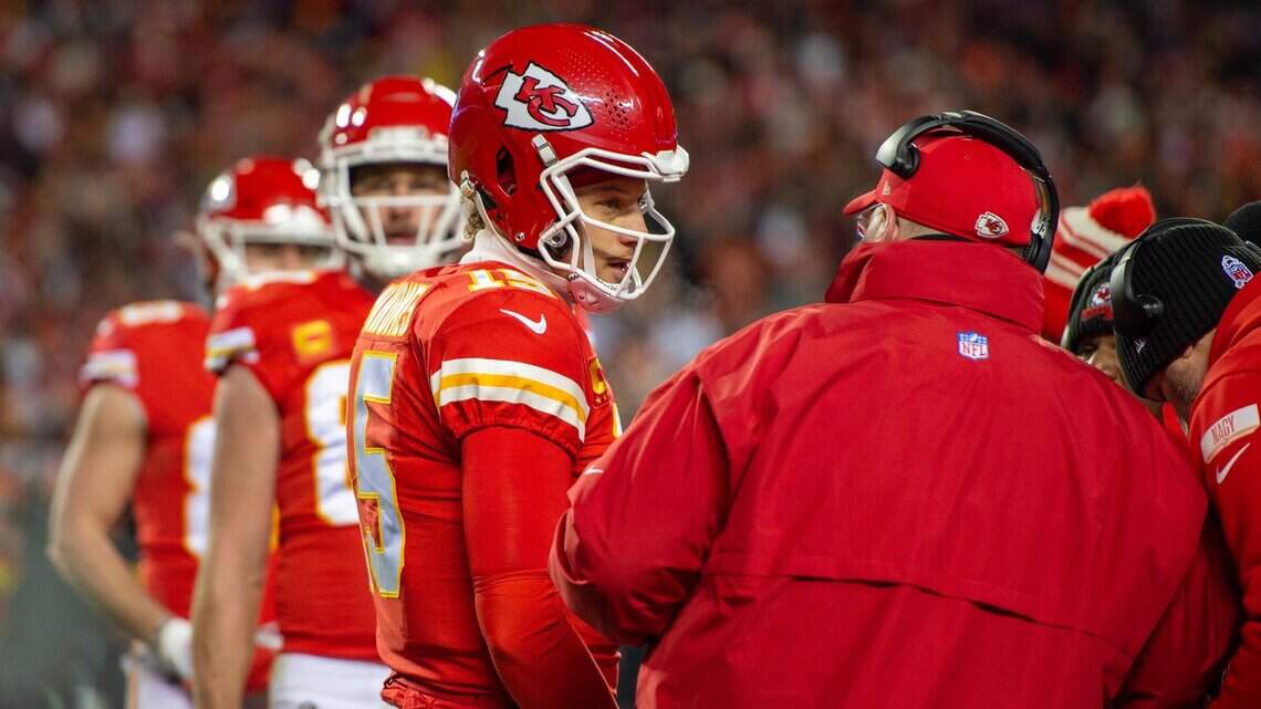 KU basketball coach Bill Self impressed by Chiefs, Mahomes | Kansas ...