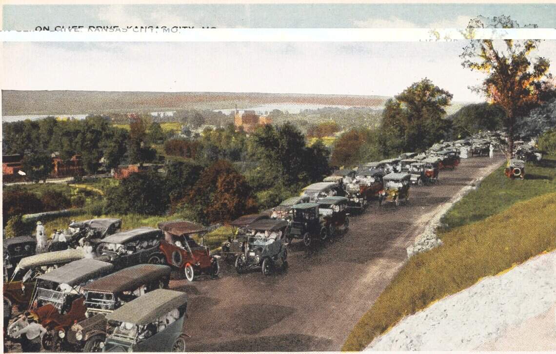 Discover Cliff Drive, a scenic walking trail in Kansas City | Kansas ...