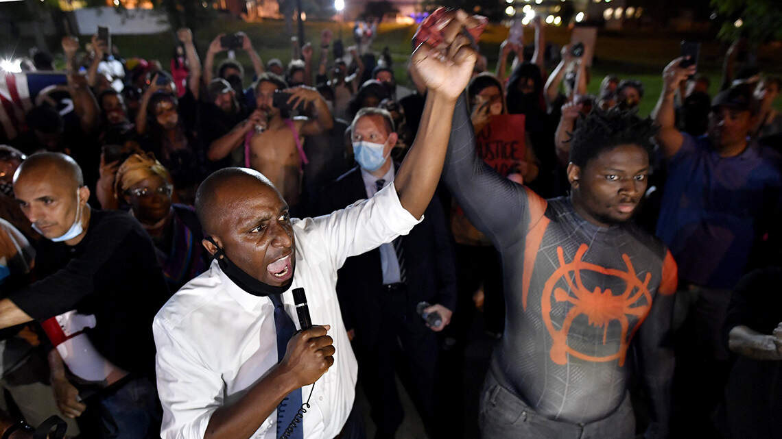 KC mayor Lucas condemns sending federal forces to quell protests ...