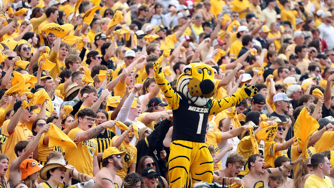 How Missouri and Virginia were paired in the Gator Bowl 2025 | Kansas ...