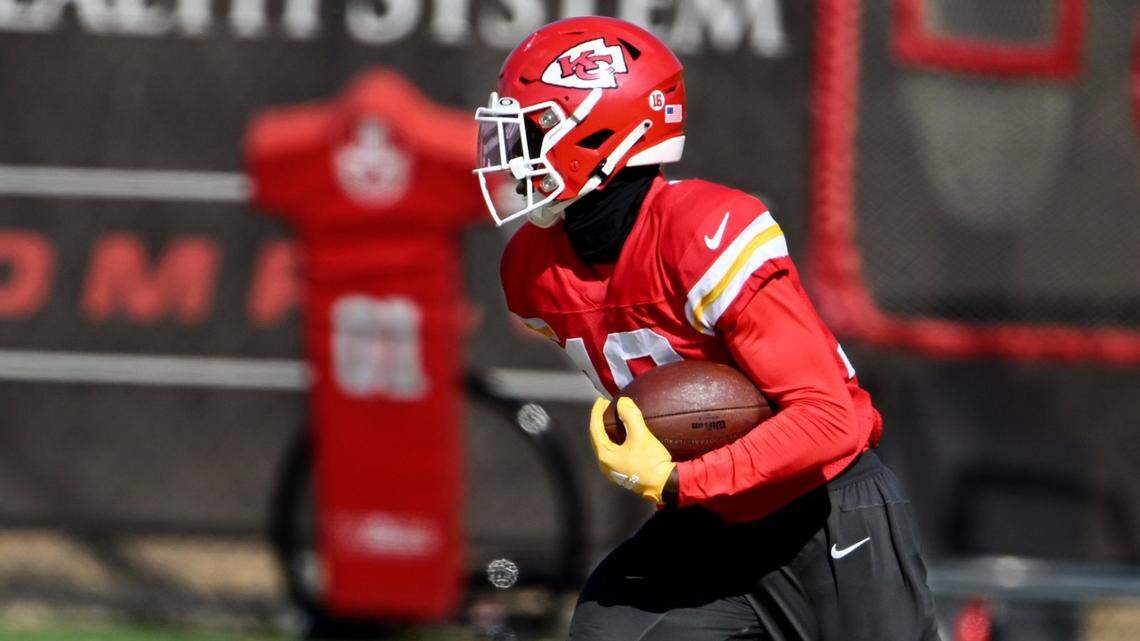 KC Chiefs WR Kadarius Toney not practicing, injury update | Wichita Eagle