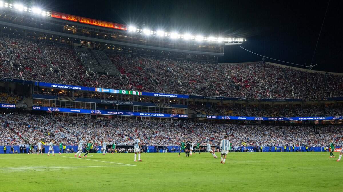 World Cup game goers share bus, traffic issues at Arrowhead | Kansas ...