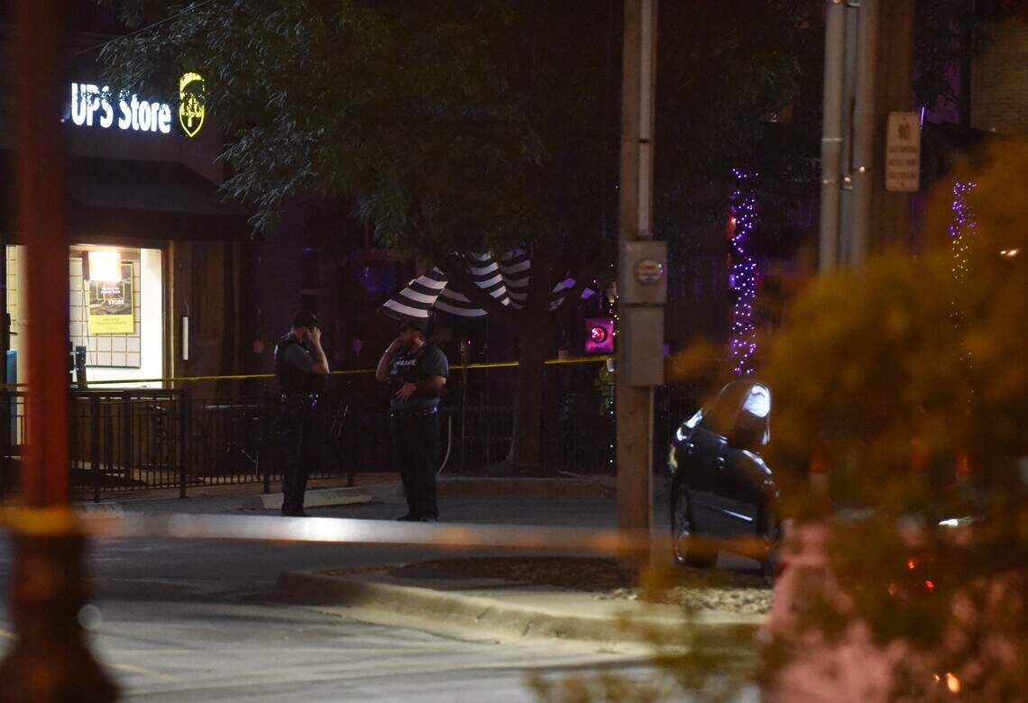 Suspect at large after KC gun battle with cops: Police | Kansas City Star