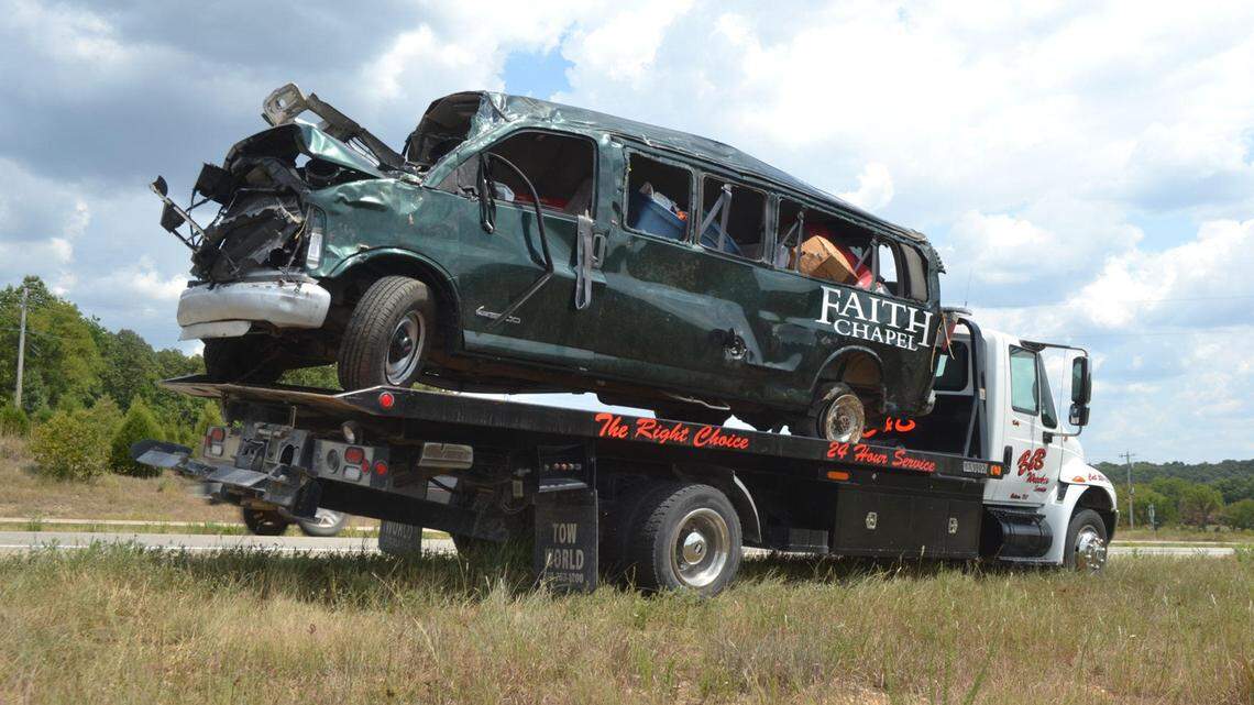 Three area teens killed in Johnson County church bus crash | Kansas ...