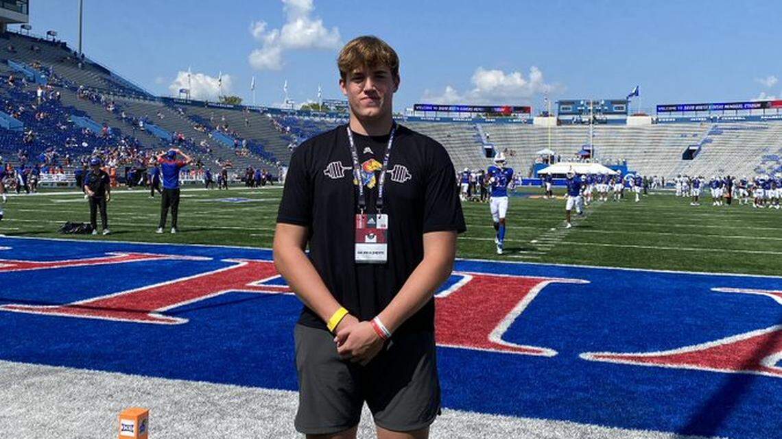 Three-star Calvin Clements flips from Baylor to KU football | Kansas ...