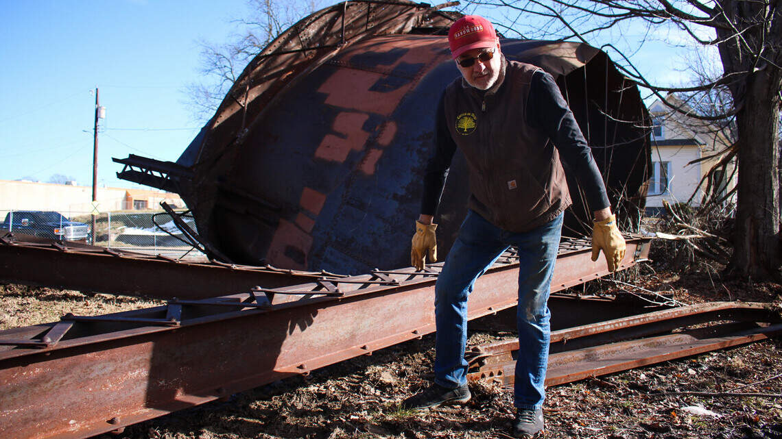 Century-old water tower demolished in Independence | Kansas City Star