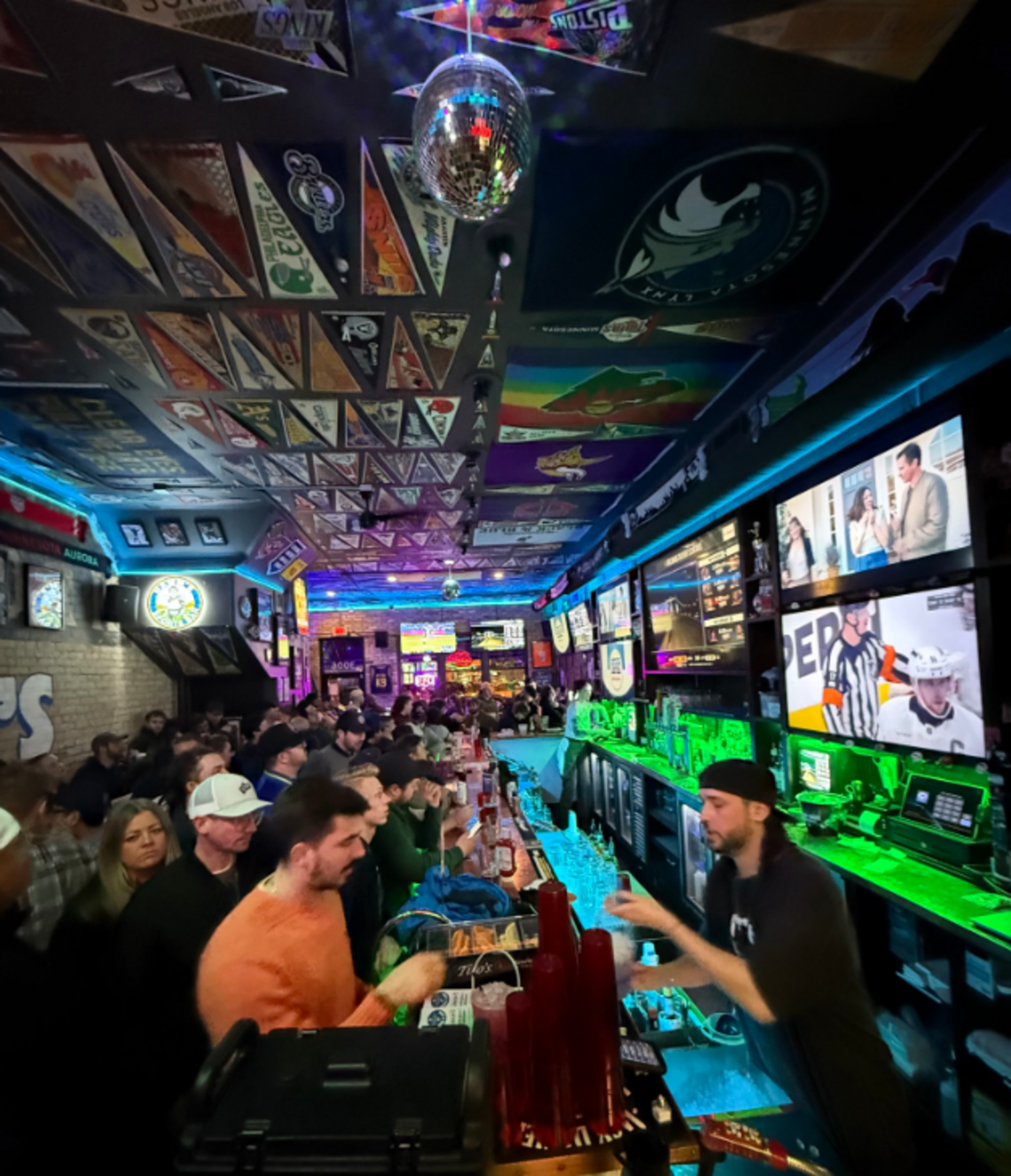Becketts bar replaces taproom in Kansas City Crossroads | Kansas City Star