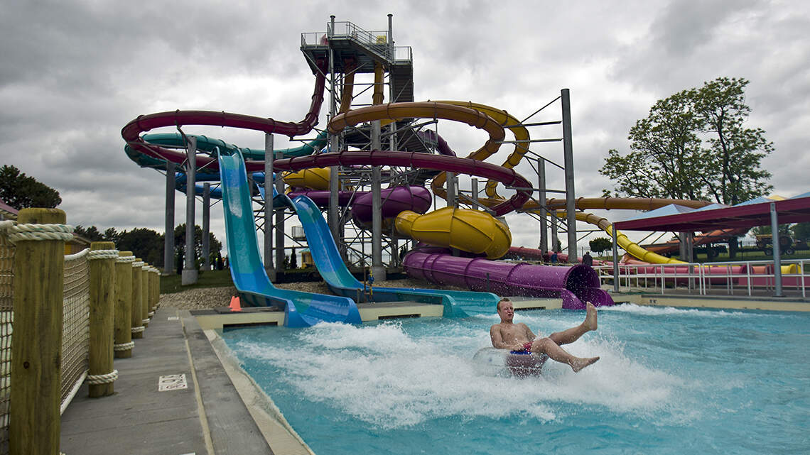 Child hurt at Oceans of Fun water park in Kansas City has died | Kansas ...