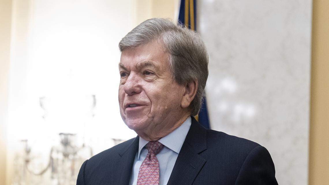 Senator Roy Blunt defies Missouri Republicans on gun laws | Kansas City ...