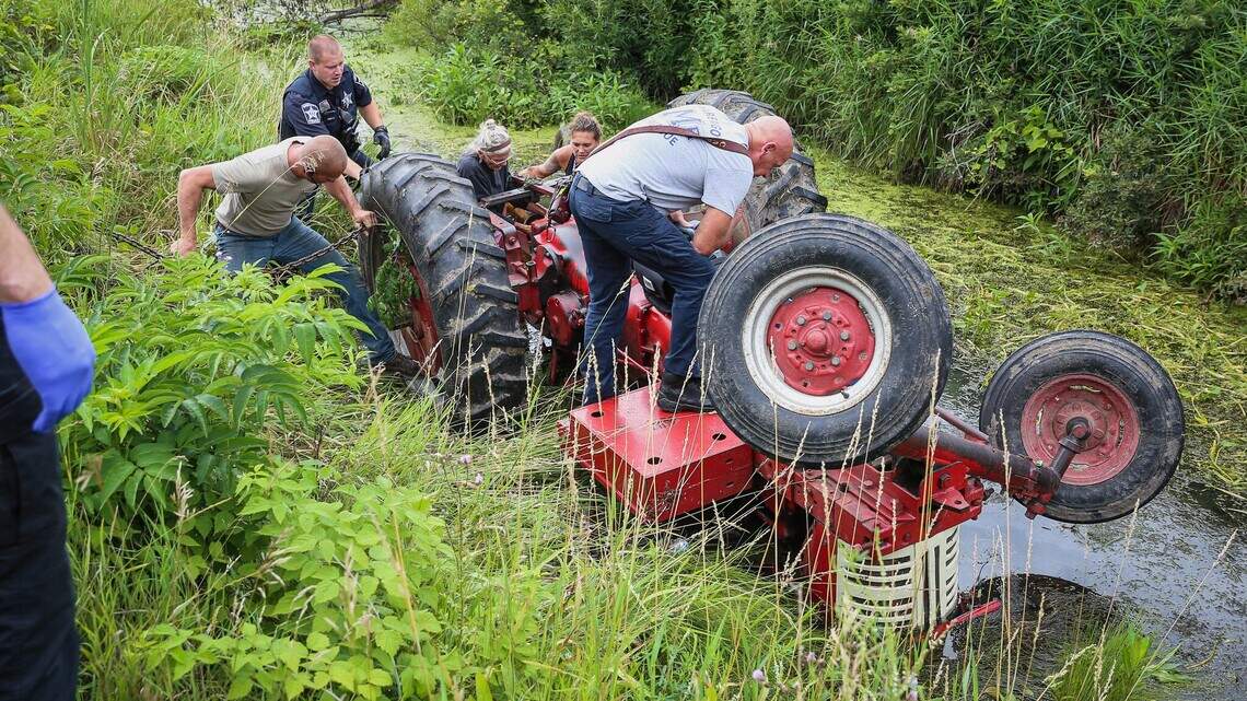 Man pinned under tractor for hours rescued, IL officials say | Kansas ...