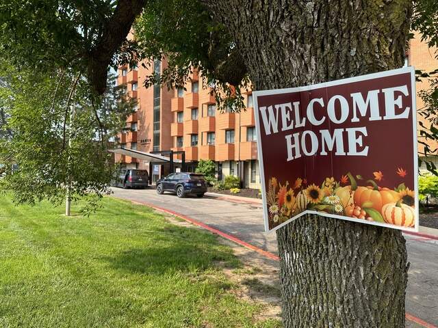Raytown union fights rent hikes and unsafe apartment issues | Kansas ...