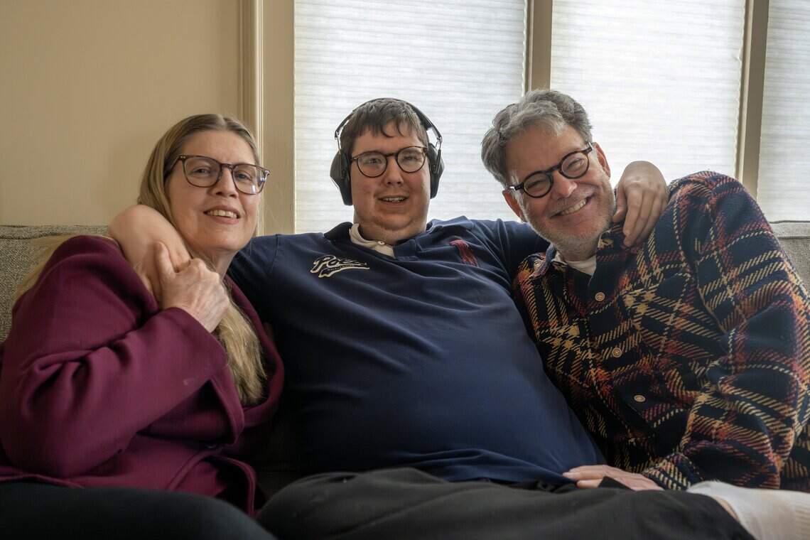Missouri budget cuts hit home for family near Kansas City | Kansas City ...