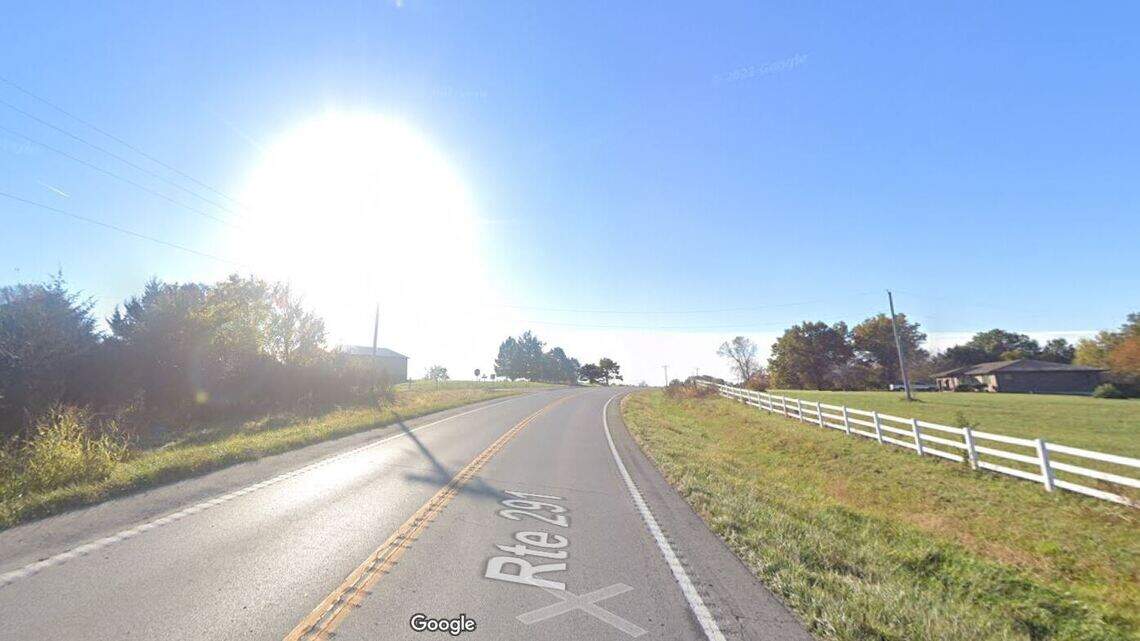 Missouri 291 in Cass County closed after person killed in crash ...
