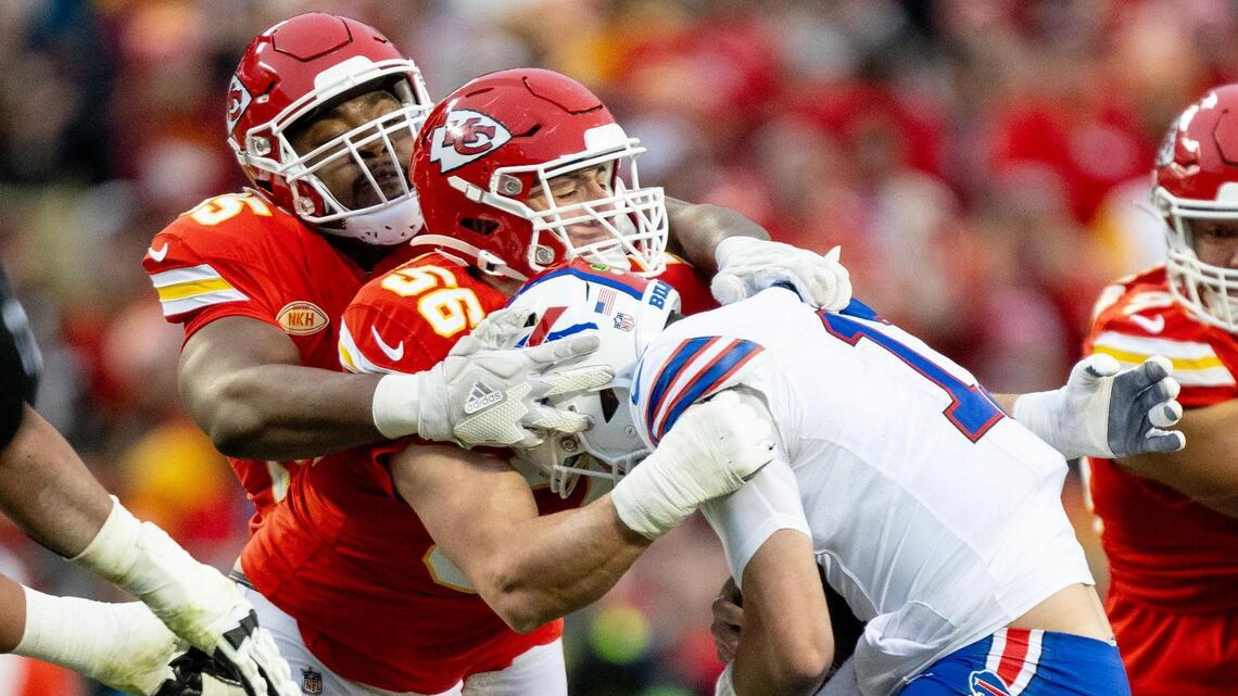 KC Chiefs beat Bills, highlighted with late penalty | Kansas City Star