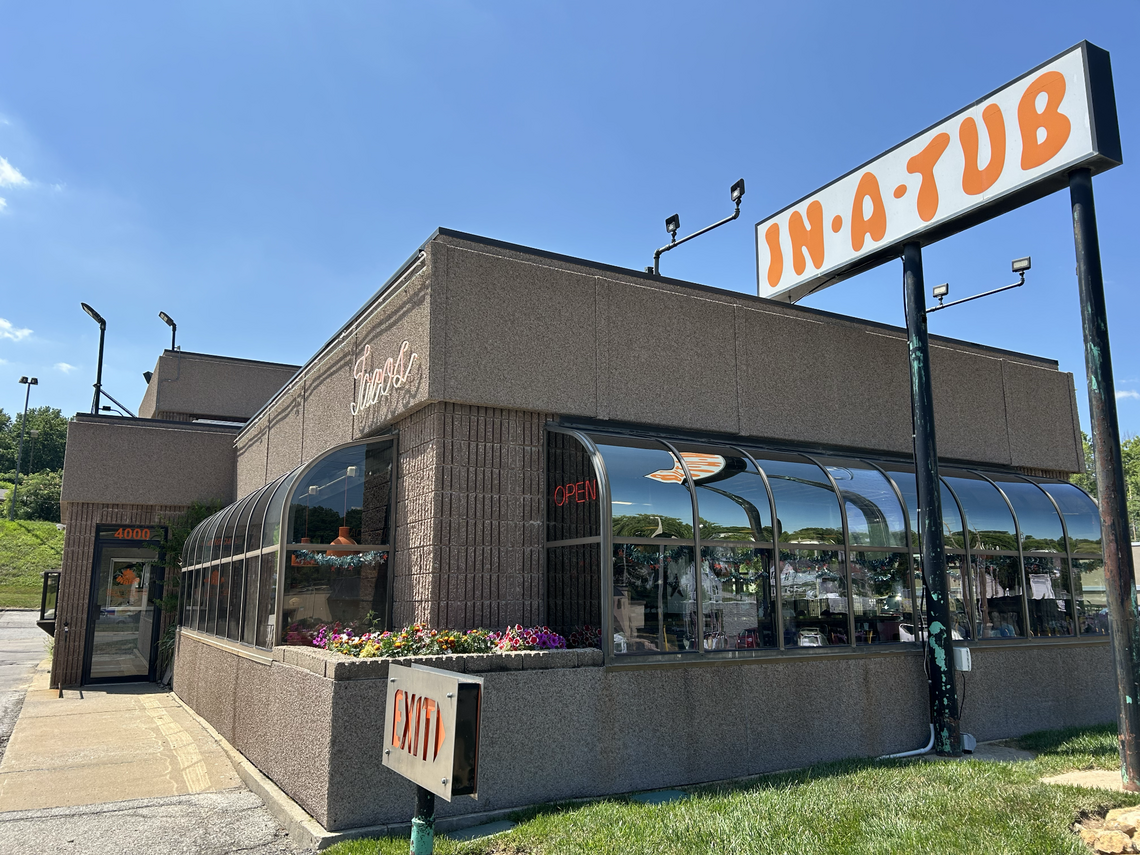 In-A-Tub deep-fried tacos define Midwest fast food | Kansas City Star