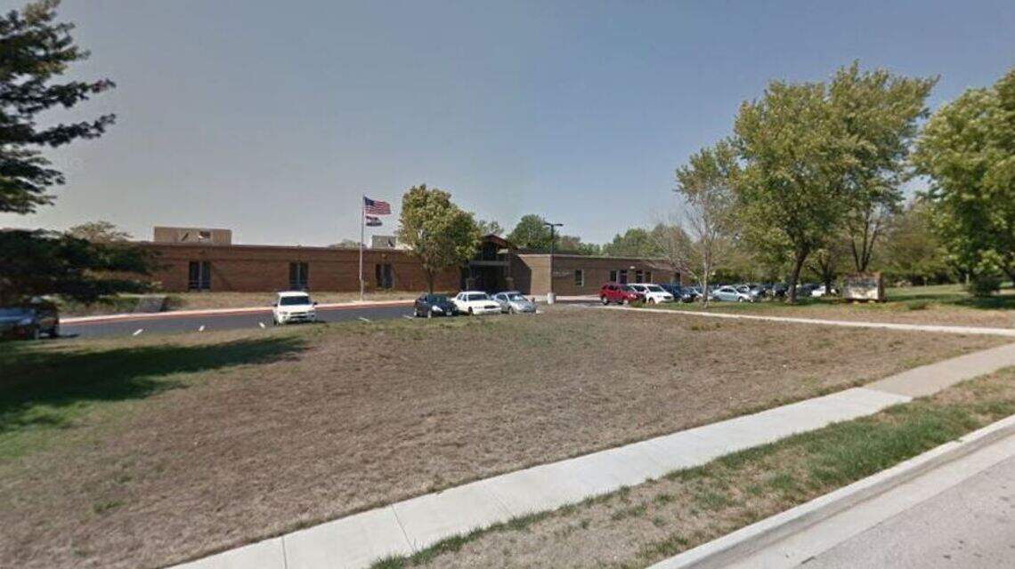 Parent arrested with gun at Blue Springs school convicted | Kansas City ...