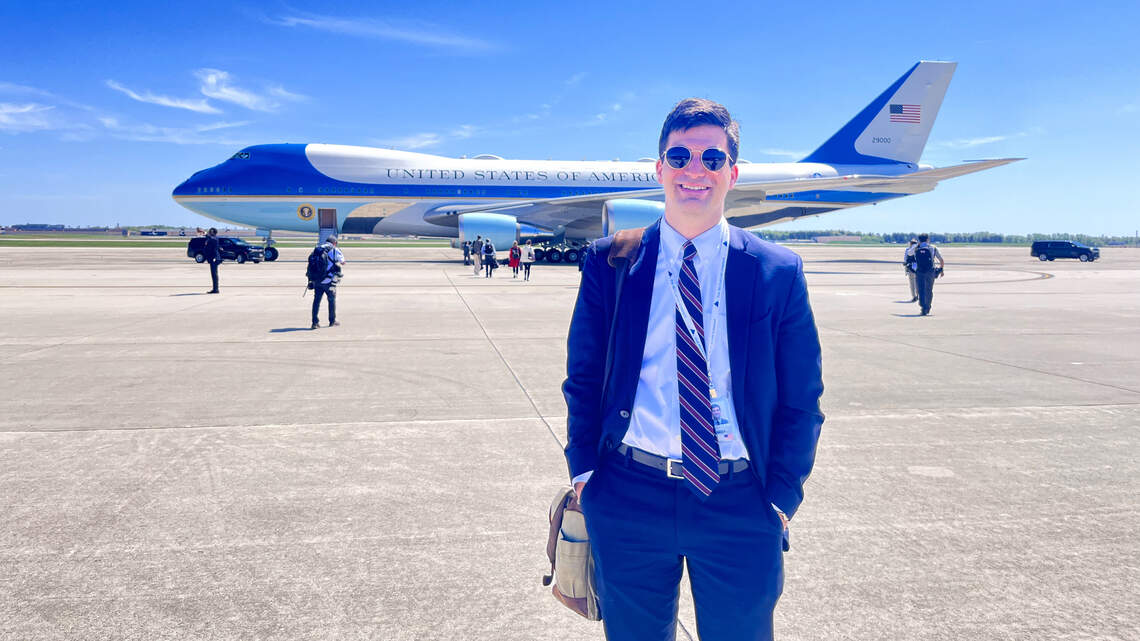 Air Force One: A KC Star reporter’s ‘undeniably cool’ flight | Kansas ...