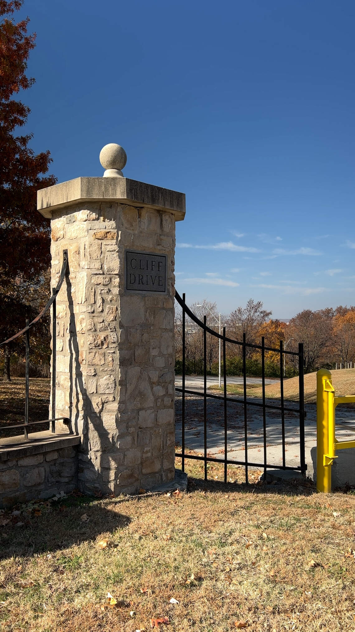Discover Cliff Drive, a scenic walking trail in Kansas City | Kansas ...