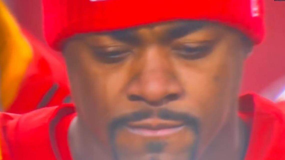 Chris Jones talks about why he cries during national anthem | Kansas ...