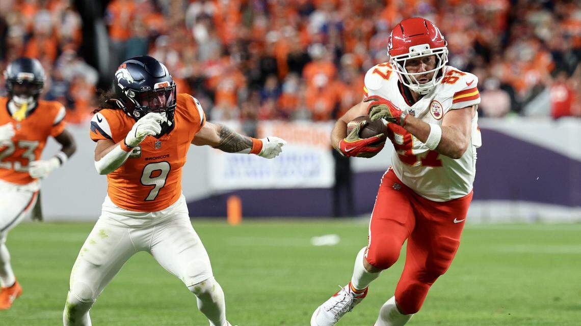 Chiefs veteran Kelce says decision will come after season | Kansas City ...