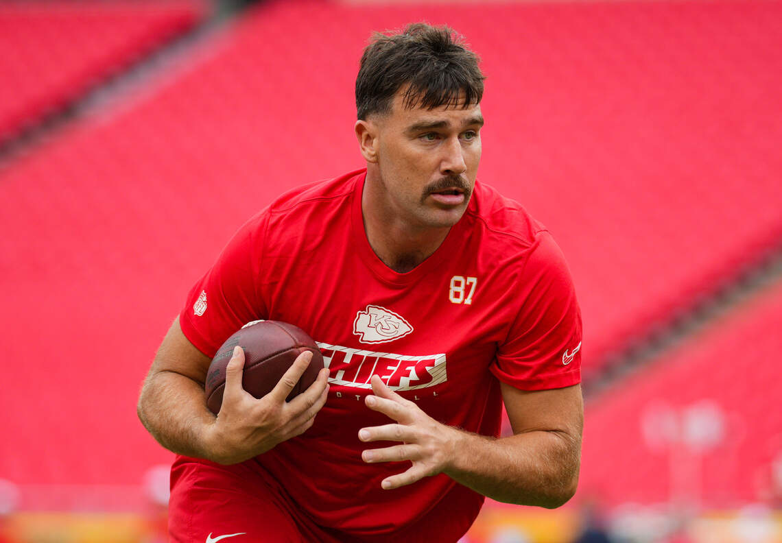 Six photos of Travis Kelce from Chiefs-Bears preseason game | Kansas ...
