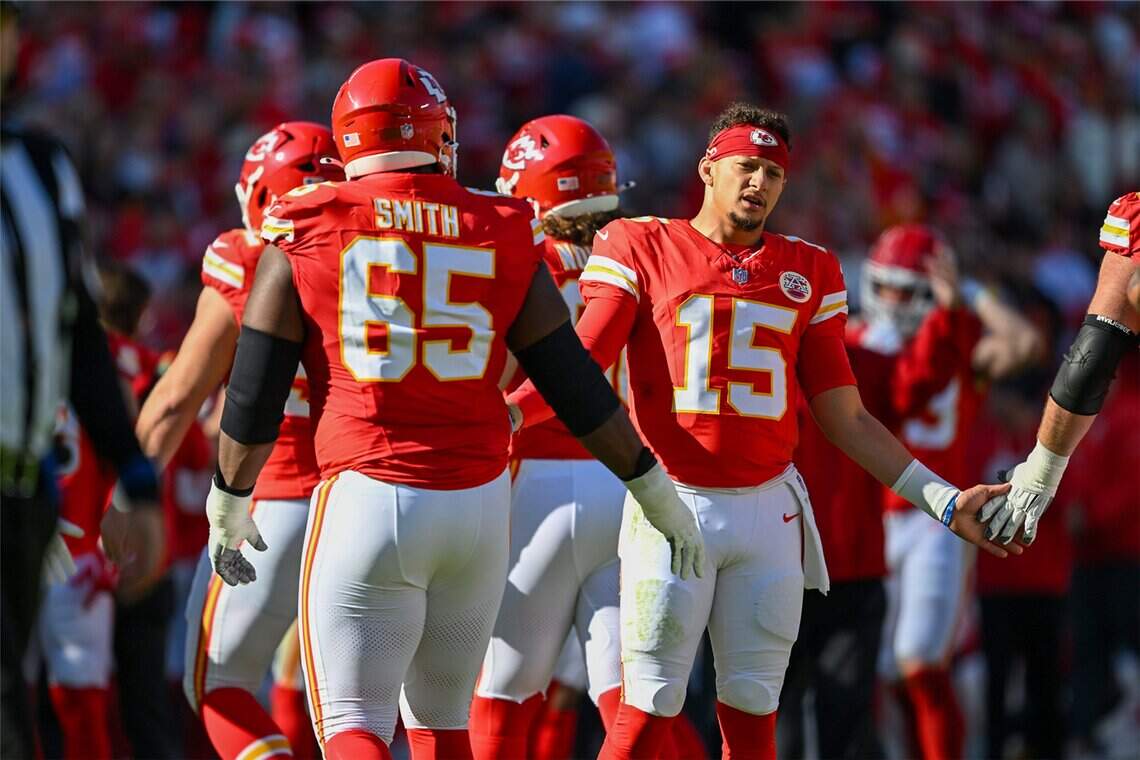 20 sideline photos from Chiefs vs Colts overtime thriller | Kansas City ...