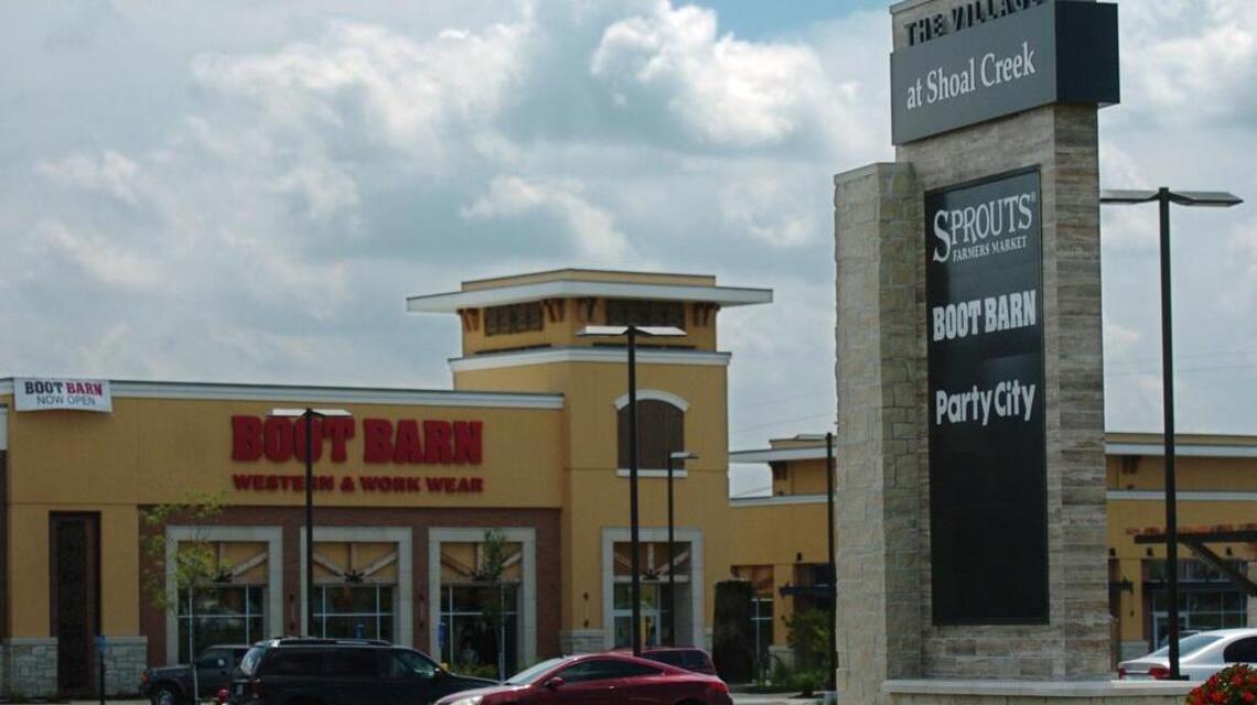 Northland’s new Boot Barn offers boots and much more | Kansas City Star