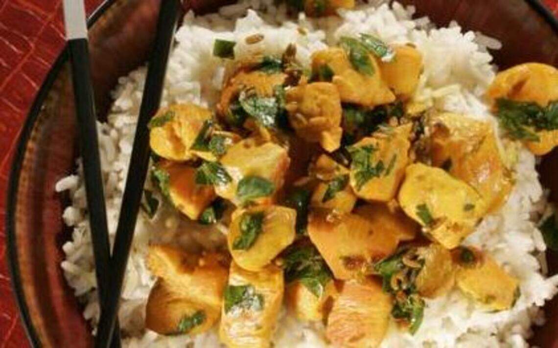 Saffron chicken pumps up the flavor in low-fat recipe | Kansas City Star