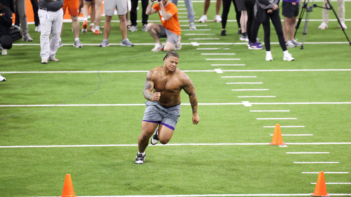 KC Chiefs find a short-yardage weapon with first-round pick | Kansas ...
