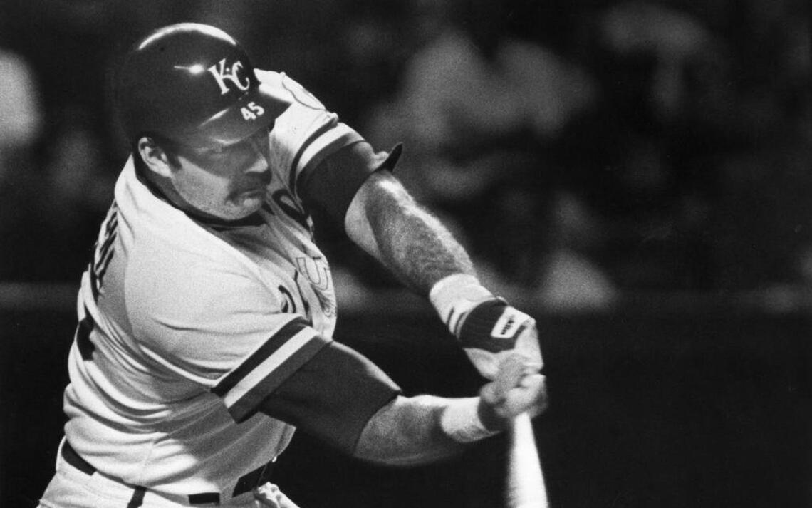 Slugger Steve Balboni not following Moustakas' chase of his record ...
